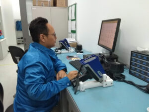 Alat XRF portabel bekerja dengan mengukur sinar-X fluoresen